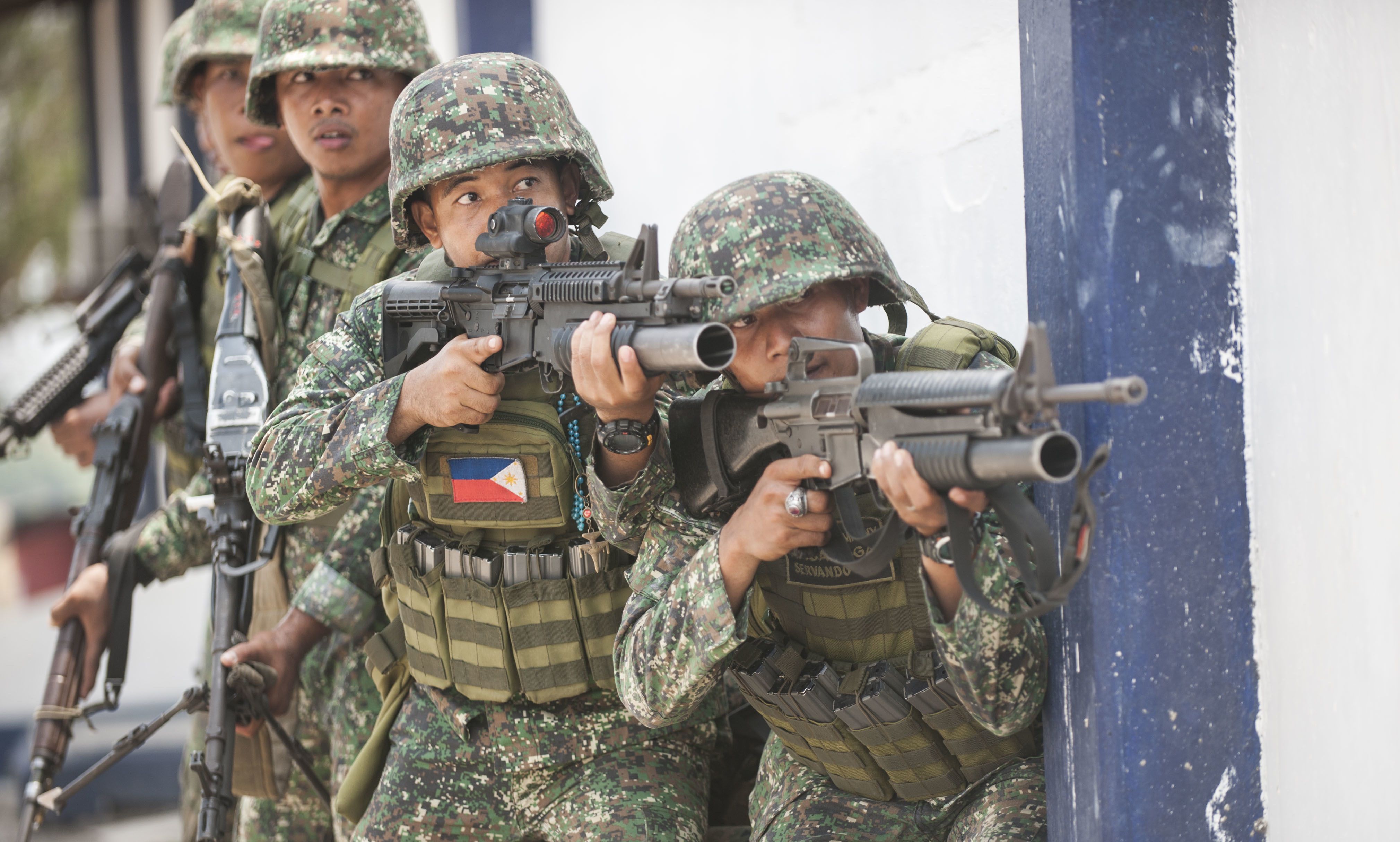 philippine marines weapons