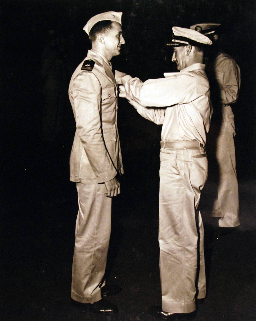 Alex Vraciu: The Navy’s most indestructible ace