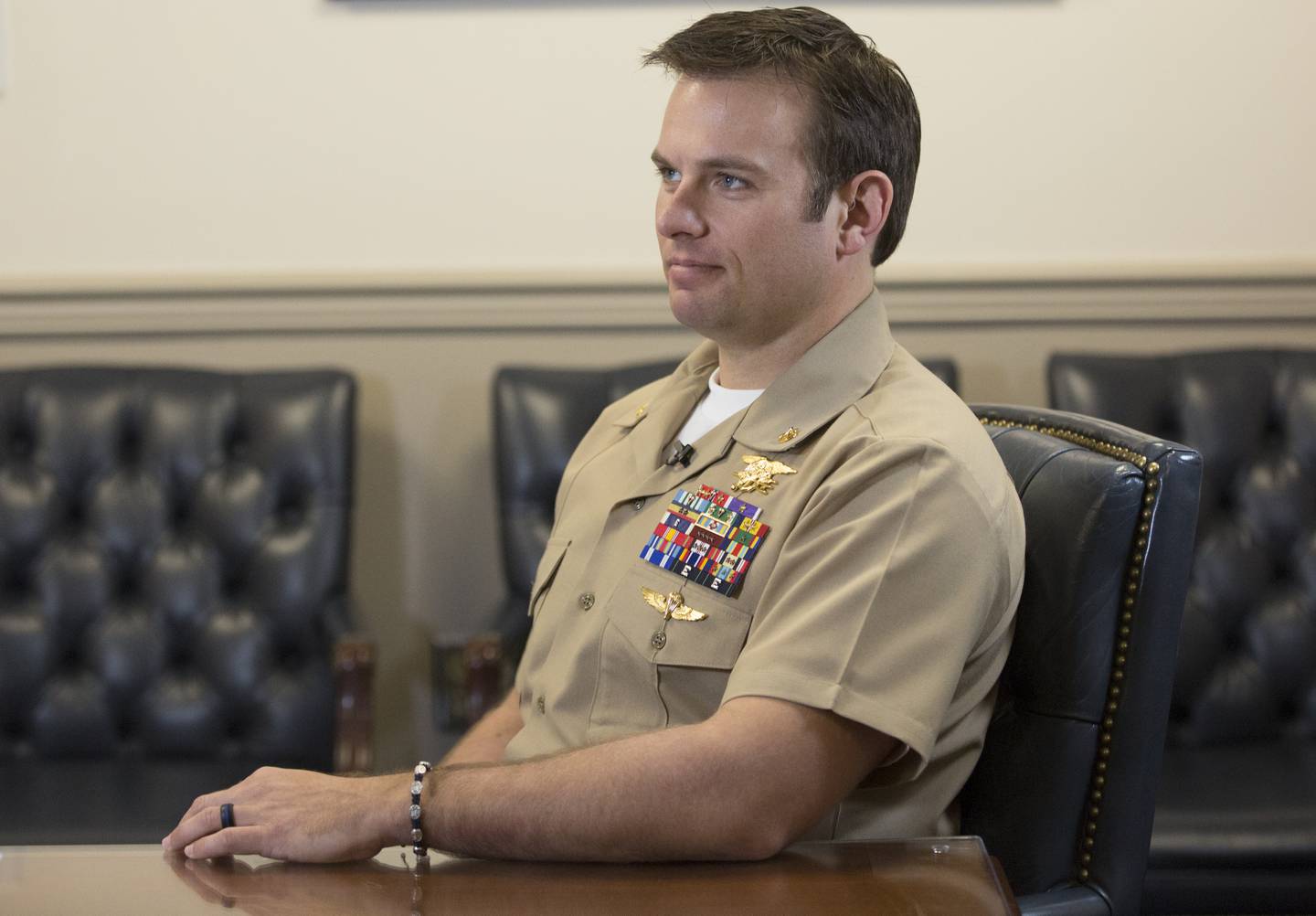 Navy SEAL recounts daring rescue mission that led to Medal of Honor