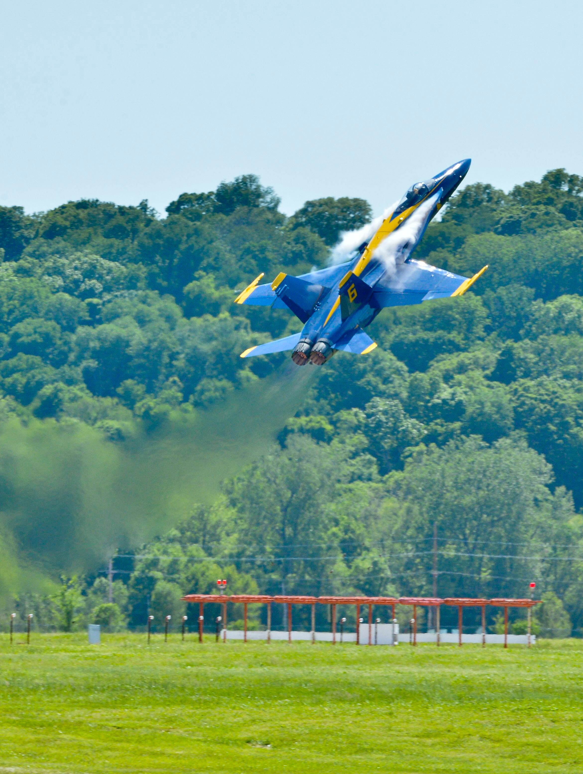 has the blue angels ever crashed