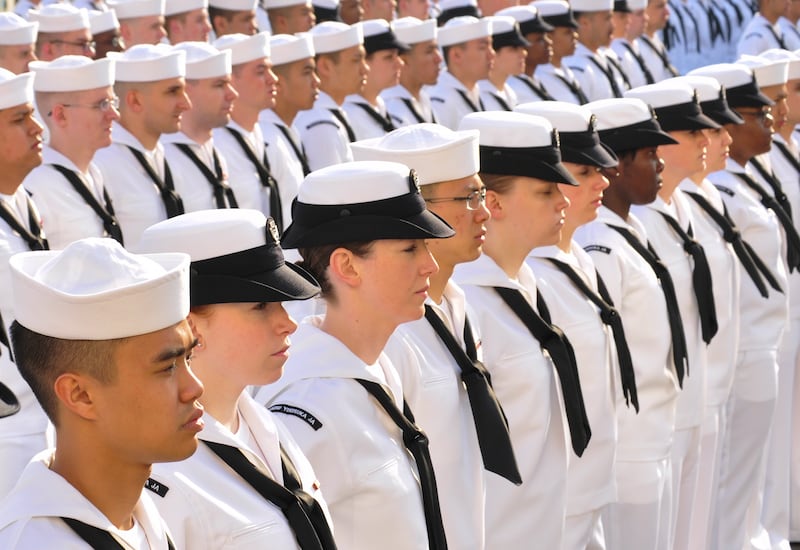 Navy OKs enlistment extensions, veteran re-entry to supplement ranks ...