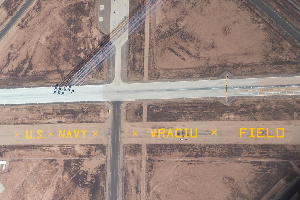 Alex Vraciu: The Navy’s most indestructible ace