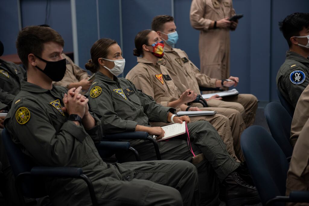 Navy’s new ‘Project Avenger’ flight training program aims to produce ...