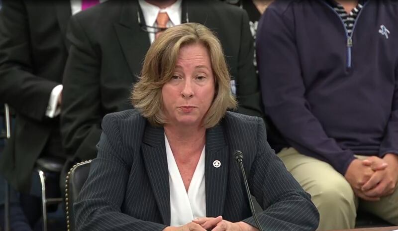 New rules for enlisted IDW specialist pin