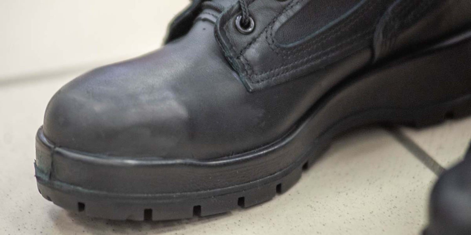 Is the Navy’s new boot a flop?