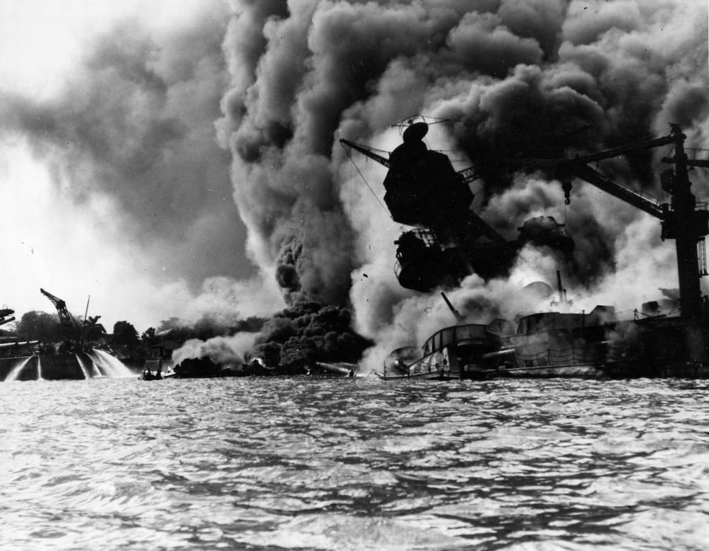 USS Arizona survivor Donald Stratton dies at 97