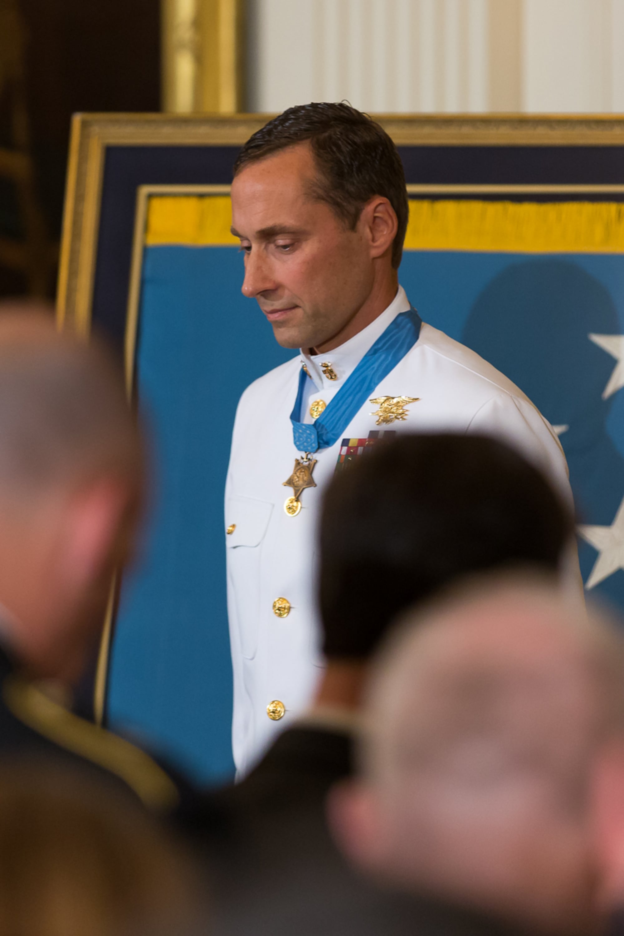 Trump just presented this retired Navy SEAL with the Medal of Honor for ...